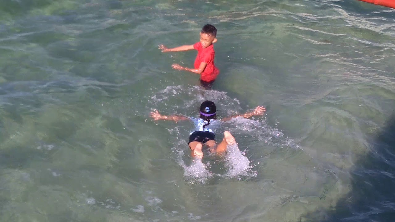 swimming @Payton beach nasidman , ajuy - YouTube