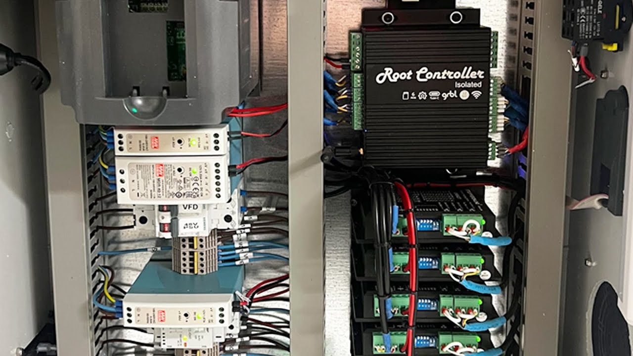 CNC Control Cabinet - FluidNC - YouTube
