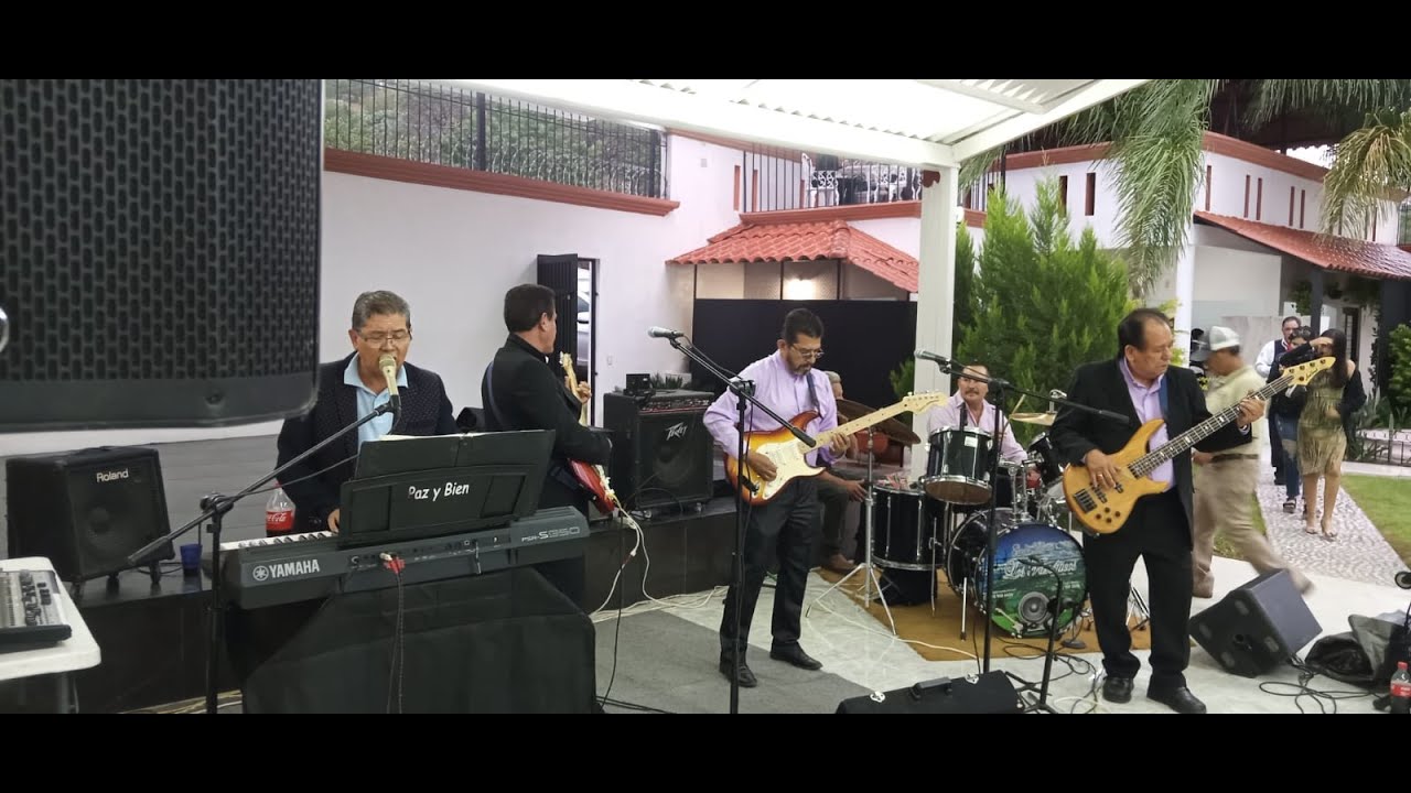 CARGA BLANCA LOS FANATICOS DE CALVILLO - YouTube