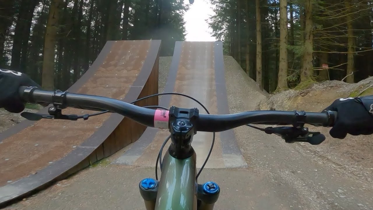 revolution bike park 50/01 vision summer 22 - YouTube