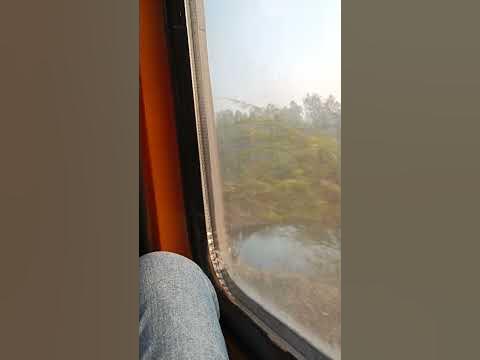 Prayagraj to New Delhi Humsafar Express | 3rd AC Train Journey Vlog 12275 Humsafar Express ...