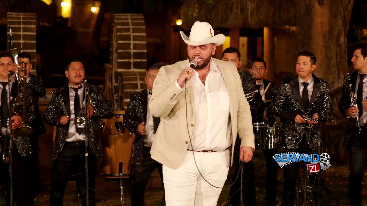 Adrian Chaparro Ft. Banda La Conquista - Boston George (En Vivo 2018 ...