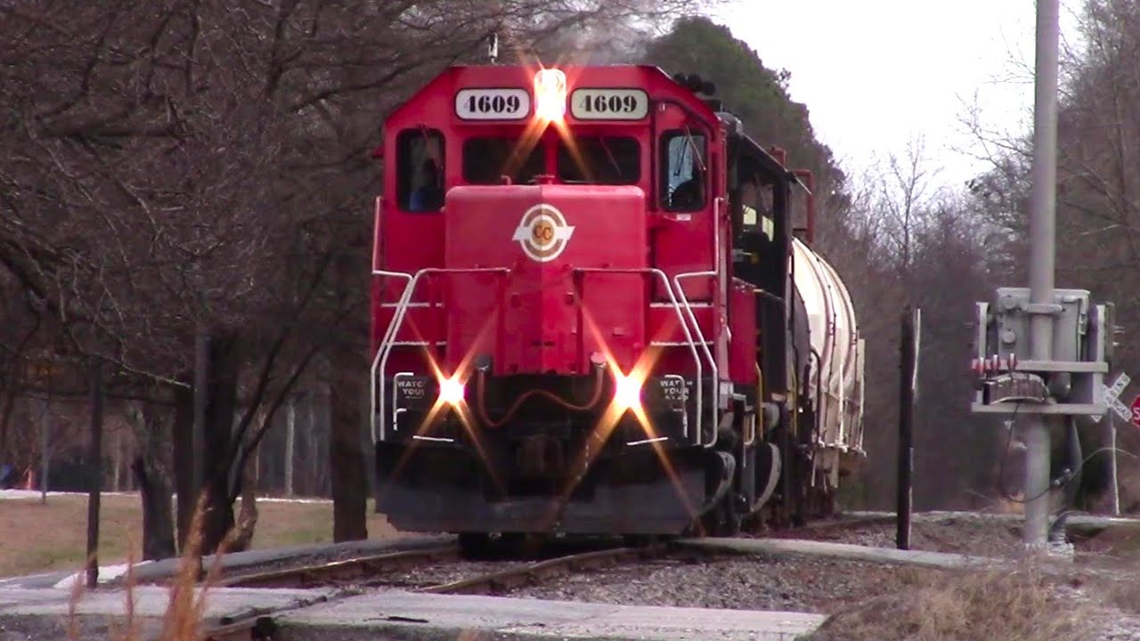 Restored/Repaired and LOUD Narrow Font K5LA on CLNA GP9 4609 leading CLNA 120-15 - YouTube