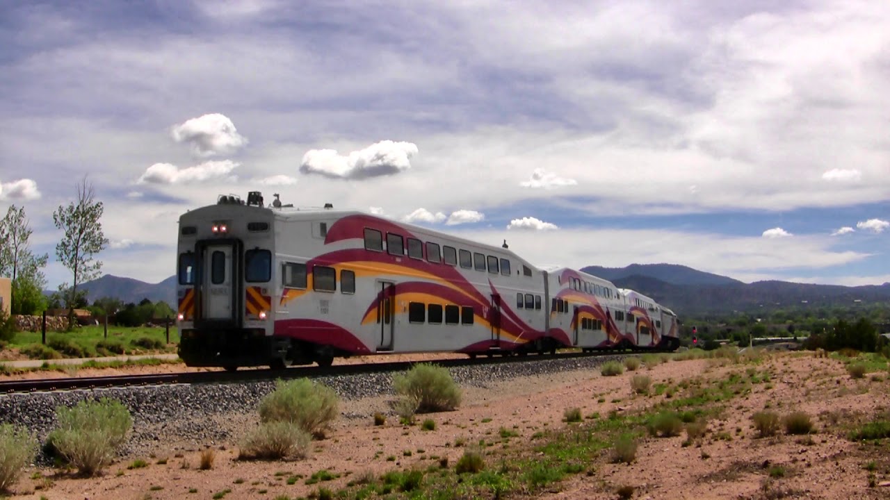Rail runner commuter train coming into Santa Fe, New Mexico. - YouTube