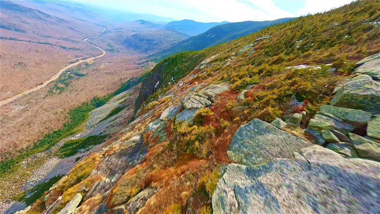 Mountain Surfing with an Iflight Evoque F5 - YouTube