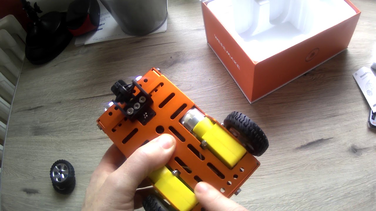 WeeBot mini - YouTube