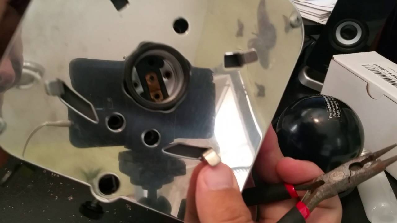 Como cambiar el Flashtube de su Alien Bee 400, 800, 1,600 - YouTube