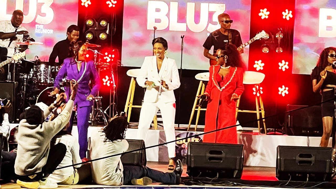 BLU 3 Performs Their Hit Song HITAJA At The Reunion Live Concert - YouTube