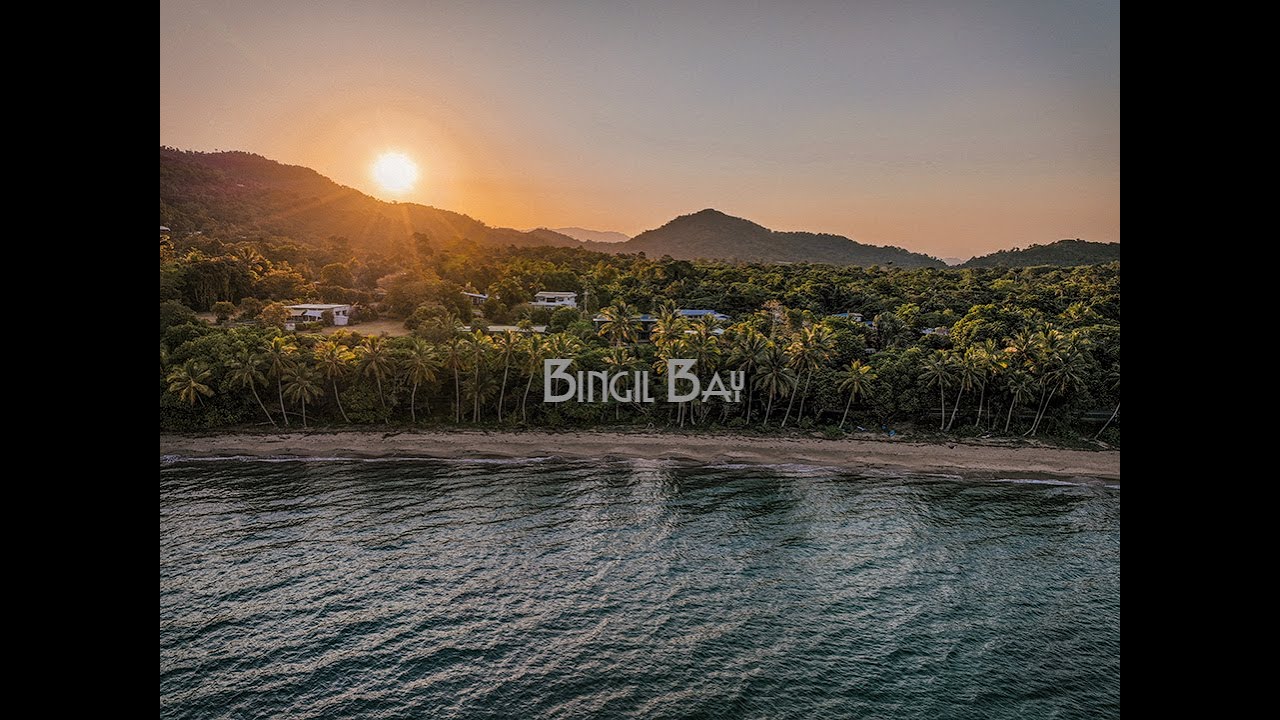 Bingil Bay in North Queensland - YouTube