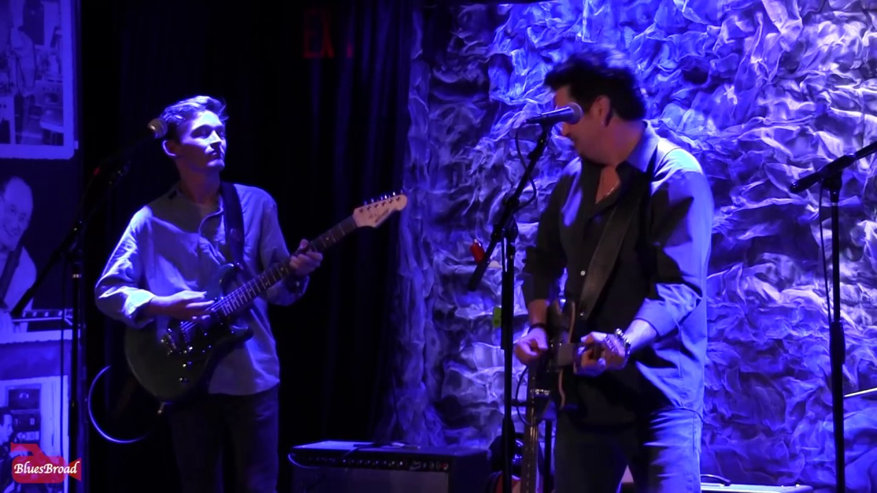 Gone To Texas • MIKE ZITO w/Zach Zito • The Iridium NYC 6/11/17 - YouTube