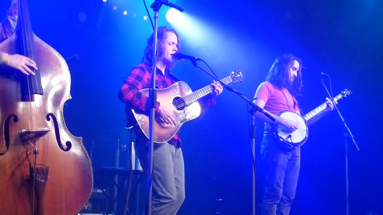 Billy Strings "Old Home Place" - YouTube