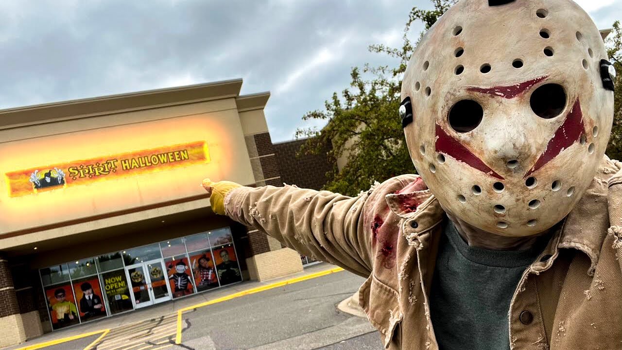 Jason Goes to Spirit Halloween - YouTube