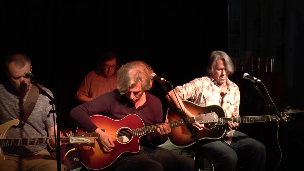 The Rainmakers - Small Circles (Unplugged 2015) - YouTube