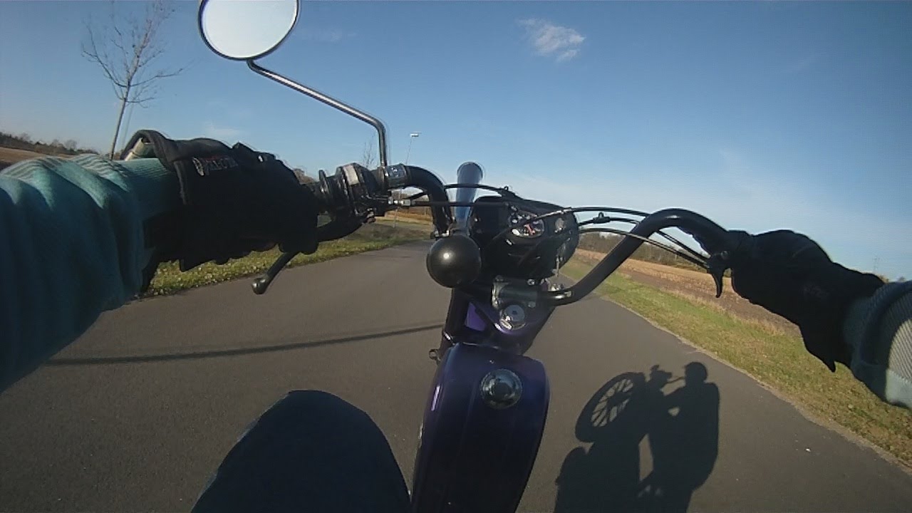 Mofa Wheelies and Race | Hercules Prima 5S | Puch Maxi | KMX - YouTube