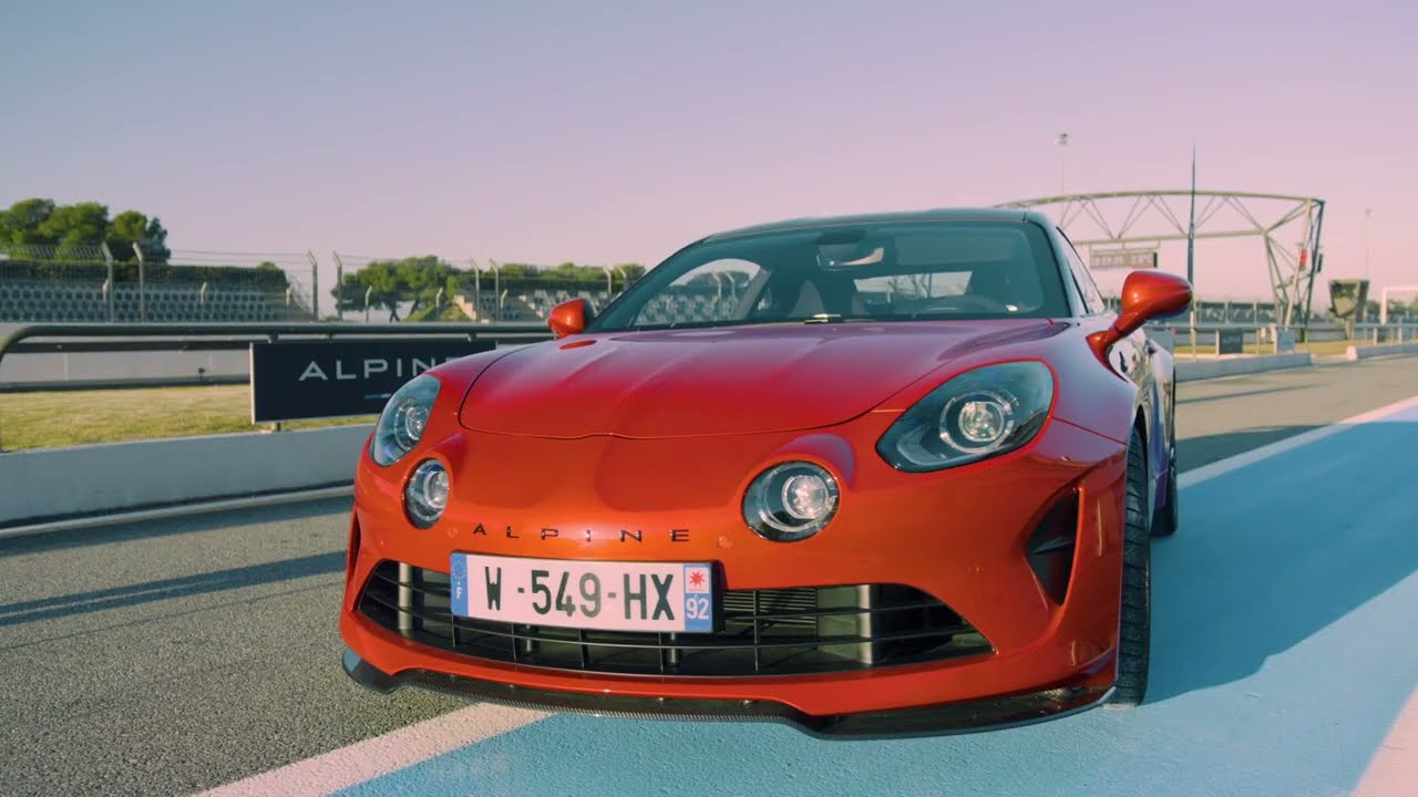 The new Alpine A110 S Design in Orange Fire - YouTube
