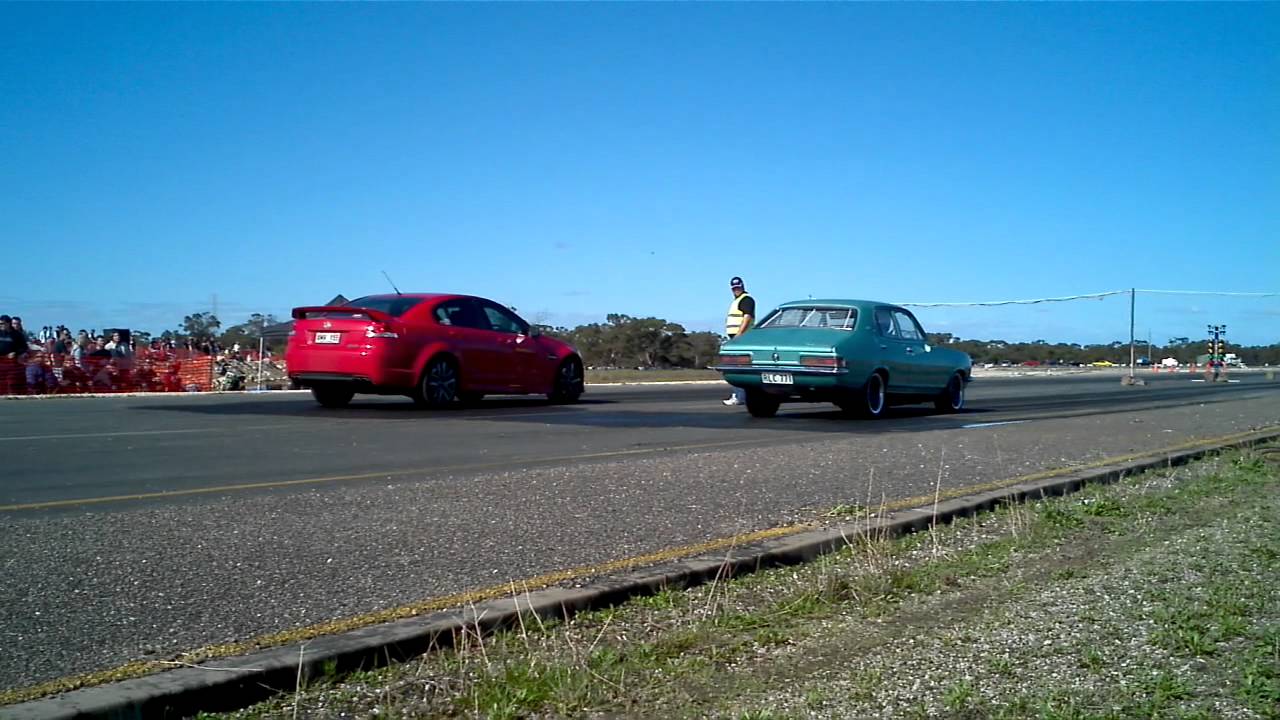 Tailem Bend Drags Torana vs VE SS - YouTube