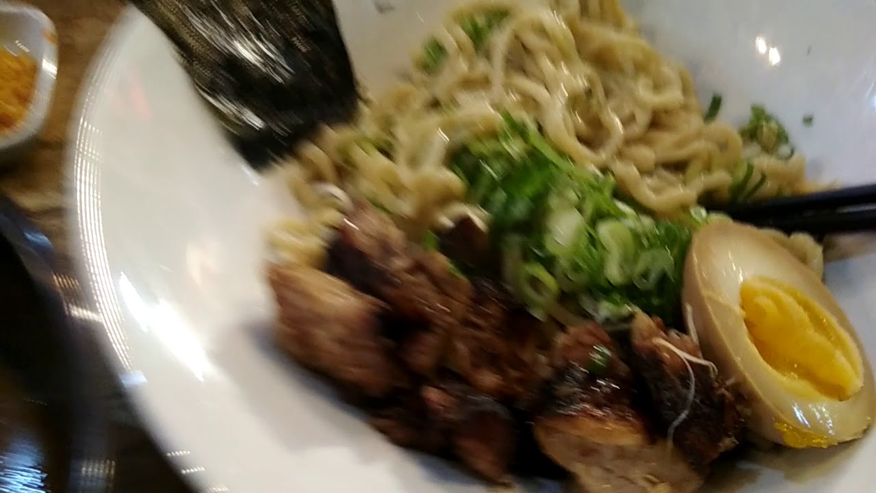 Mie Ramen Di Bali - RED DRAGON RAMEN ( Jl. Dewi Sri - Kuta ) - YouTube