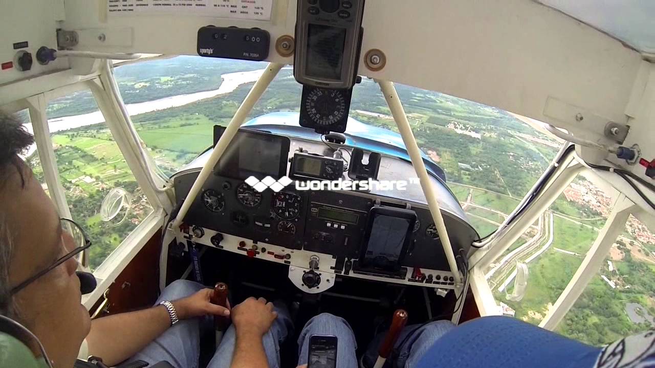 Dakota Hawk Santa Cruz de la Sierra Bolivia - YouTube