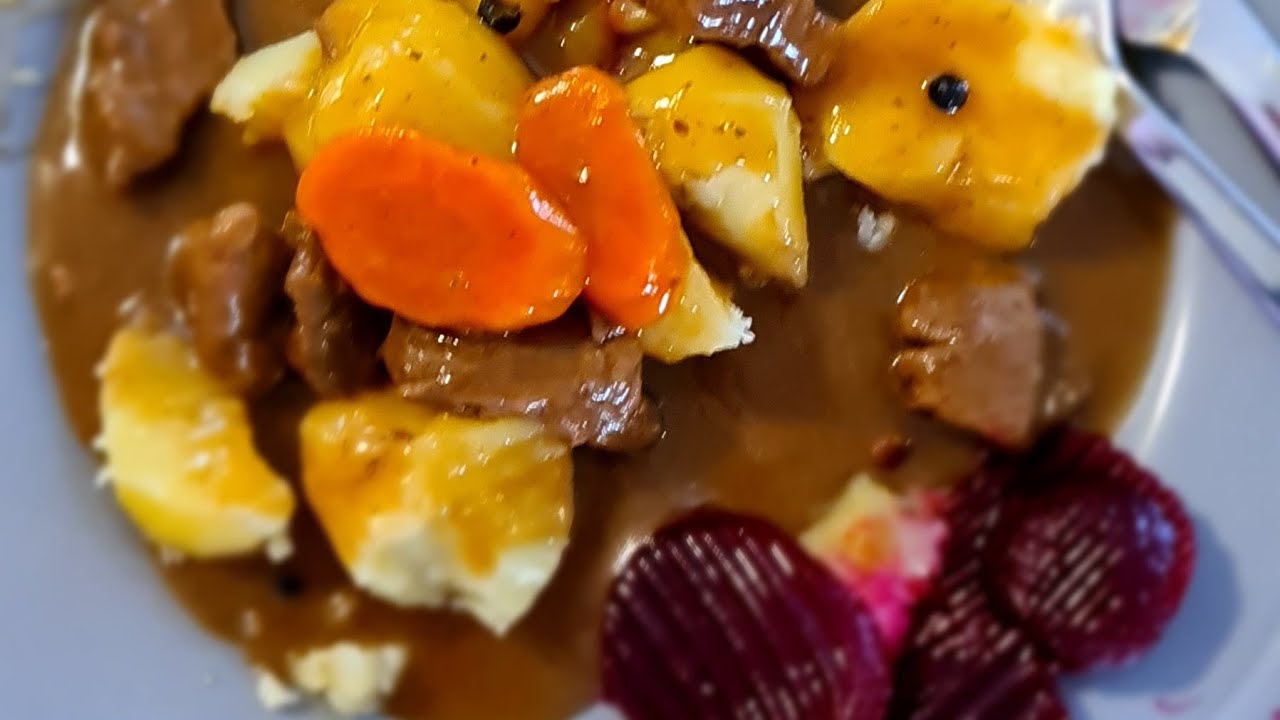 CLASSIC CALOPS/KALOPS RECIPE/KLASSISK KALOPS/PORK RECIPE - YouTube