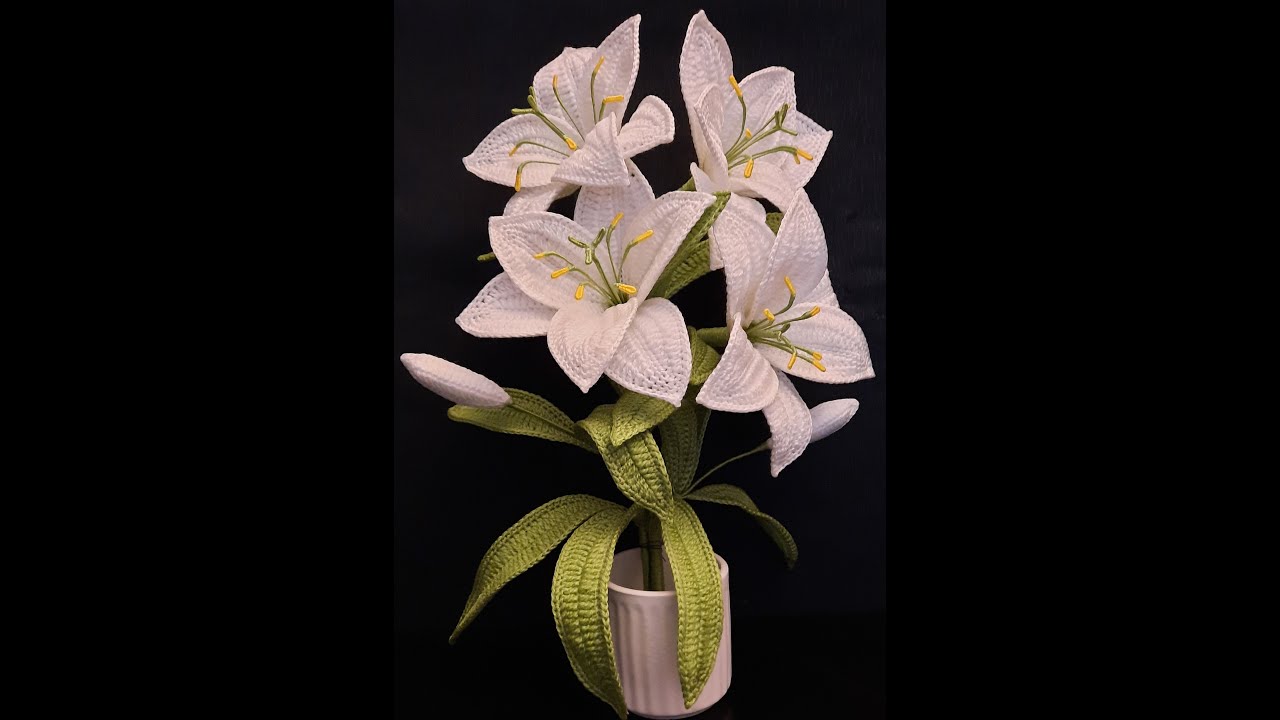 2.Lily of the Mother of God crocheted/Crinul Maicii Domnului crosetat ...