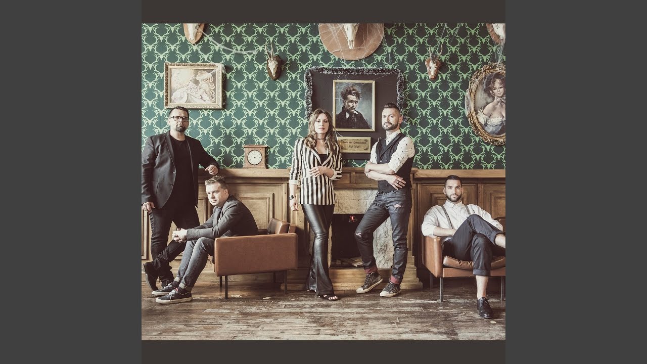 Ukleti Holandez - YouTube