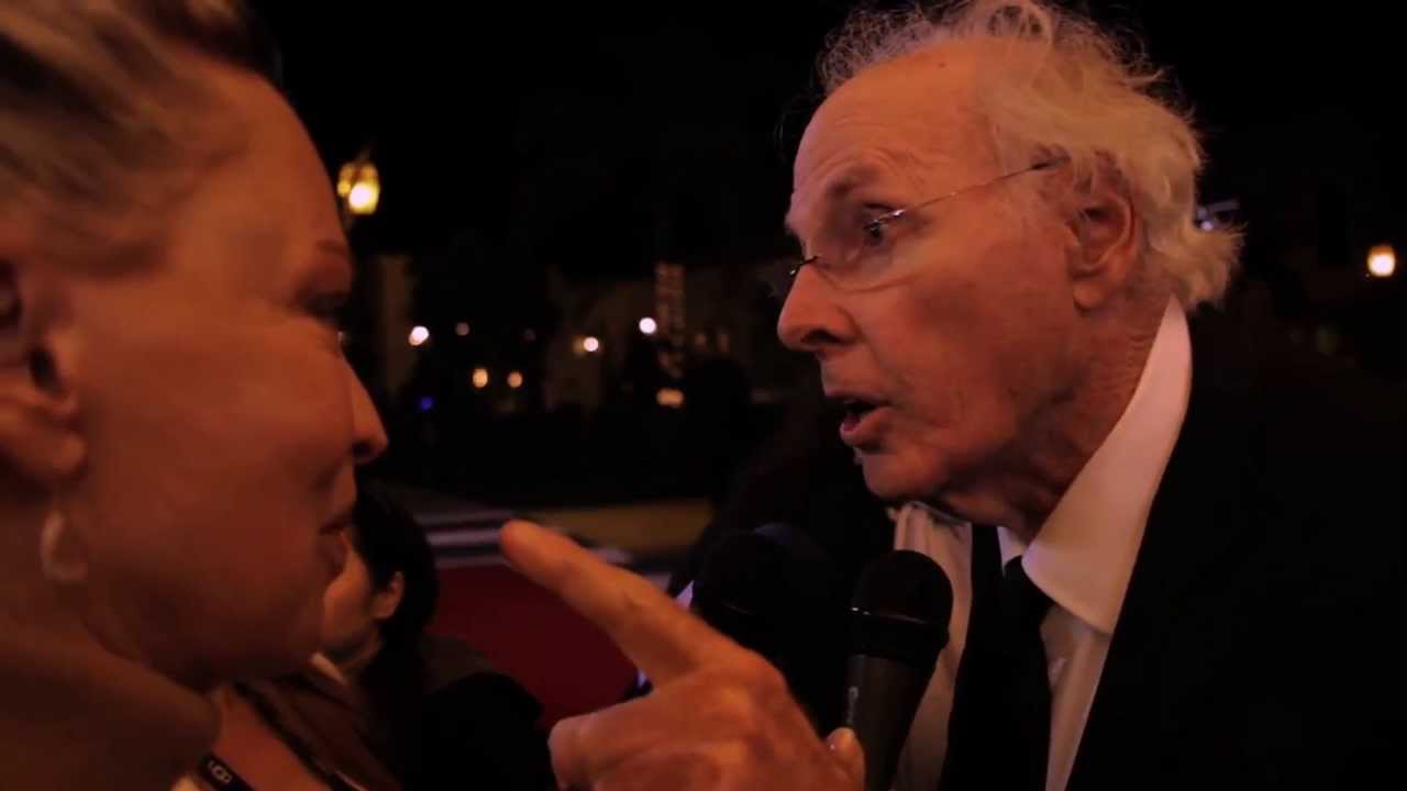SBIFF 2014 Bruce Dern Red Carpet Interview Modern Master Award - YouTube