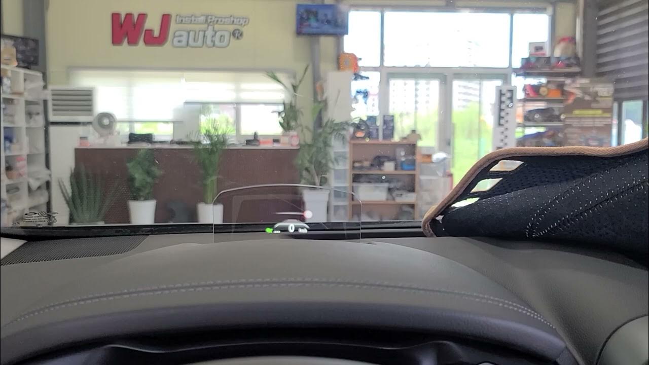 QM6 순정 HUD 헤드업디스플레이 시공 - YouTube