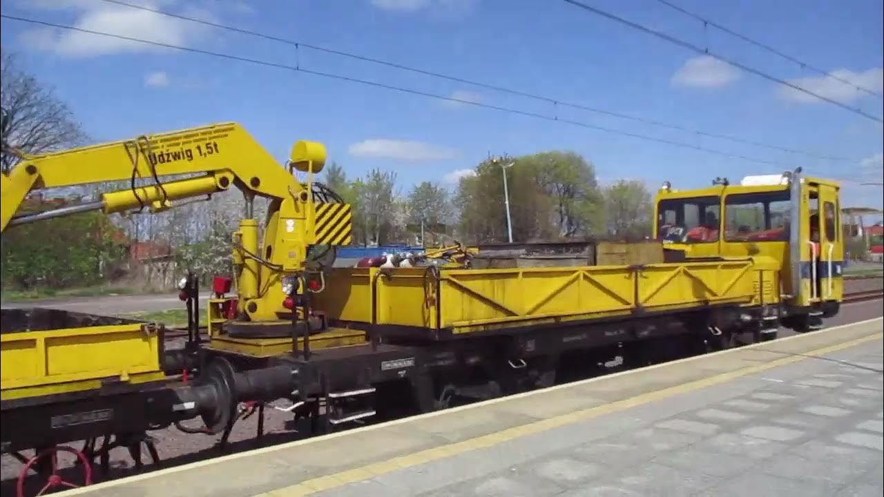 Drezyna PKP PLK odjeżdża ze st. Wałbrzych Szczawienko - YouTube