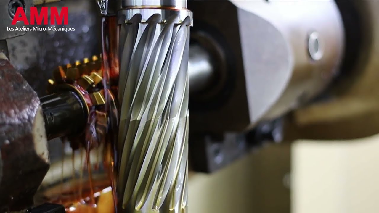 AMM| Taillage d'engrenages cylindriques à denture hélicoïdale - YouTube