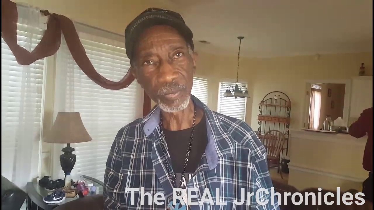 I'm tired of Mr. Jr. ALWAYS calling me big! #TheREALJrChronicles - YouTube