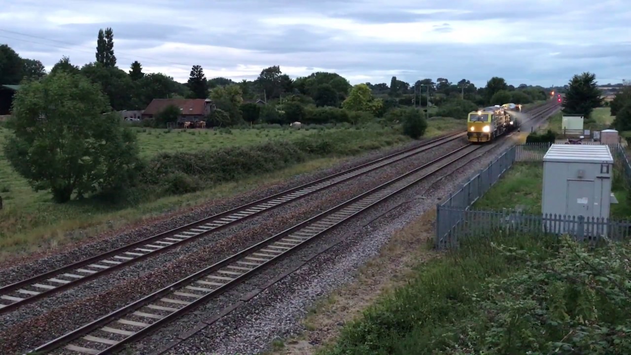 Network Rails MPV In Action @ Cogload Junction 11.7.17 - YouTube