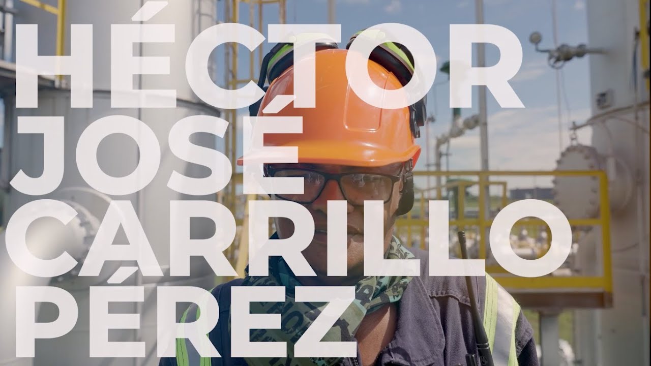 Crónicas de éxito | Héctor Carrillo - YouTube