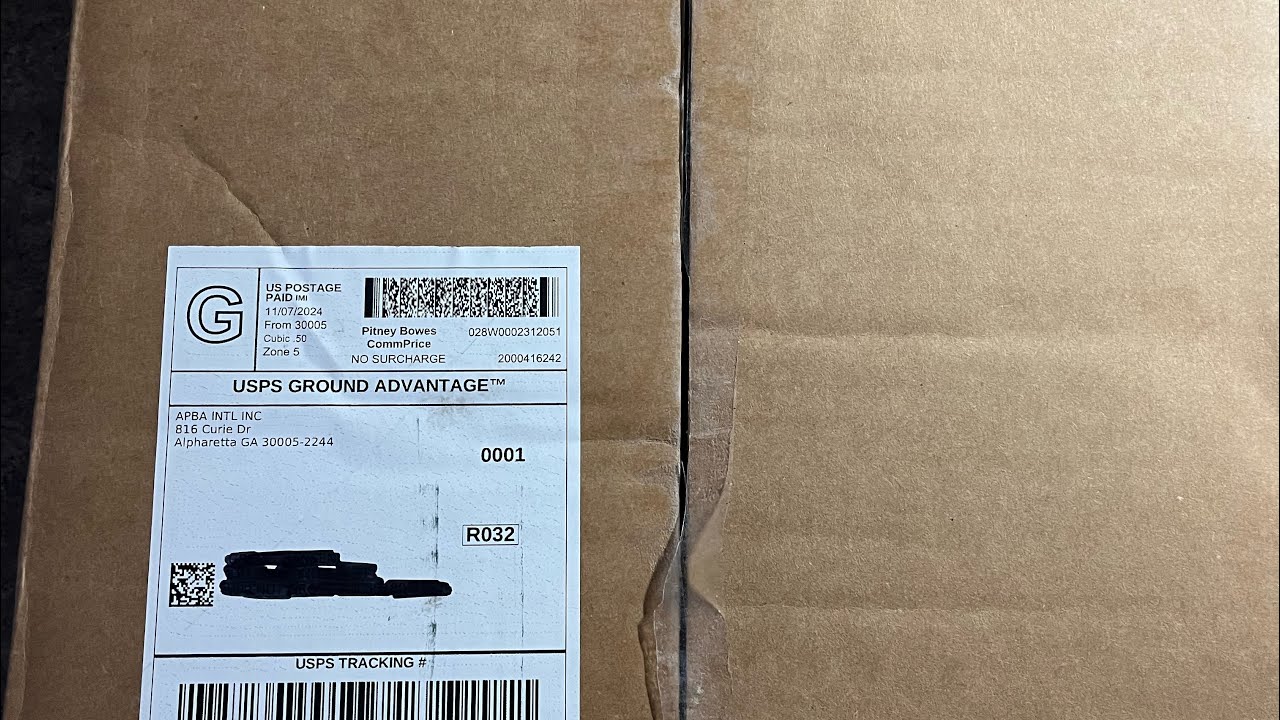 My first video showing an unboxing of an APBA box - YouTube