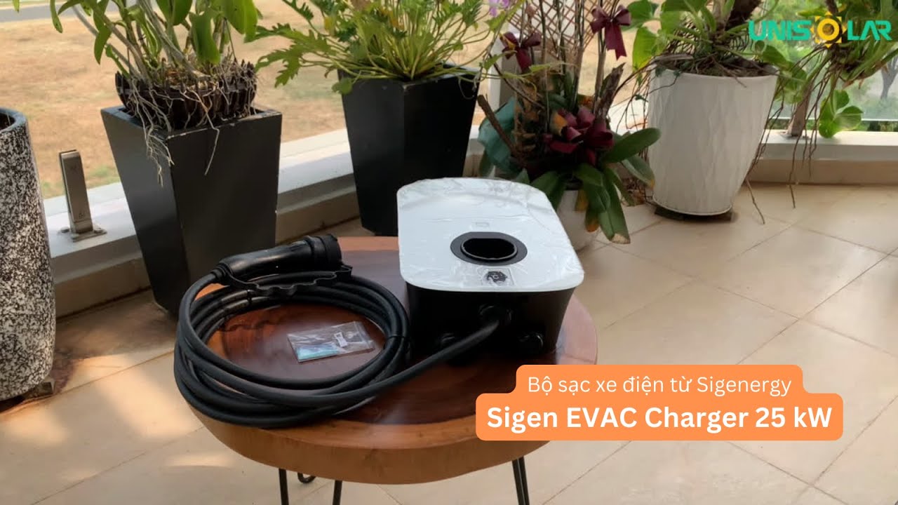 "Đập hộp" Sạc xe điện Sigen EVAC Charger - Có gì hot??? - YouTube