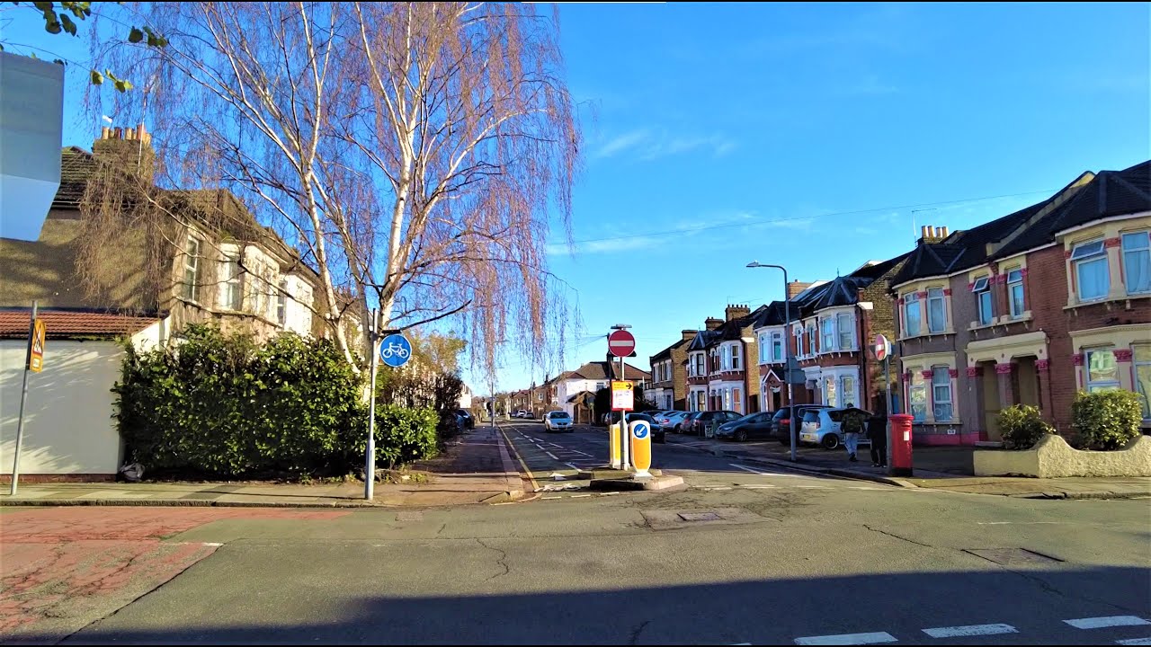 London Walk - Exploring the Ilford Neighborhood in East London - YouTube