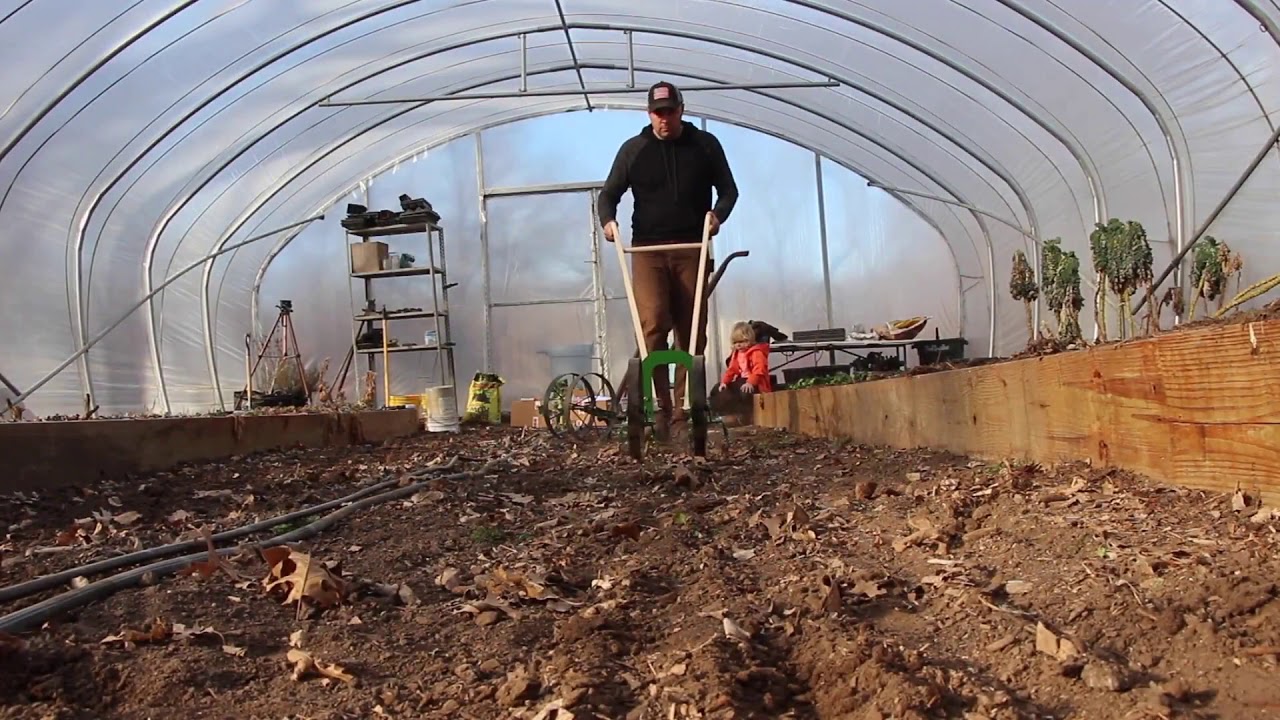 Hoss High Arch Wheel Hoe - Review - YouTube