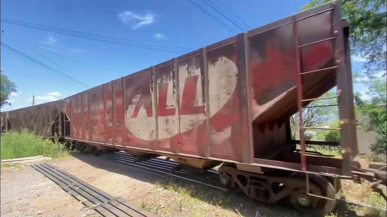 Triplex Cargueira Vazia da GT22 #4635 Rumo - YouTube