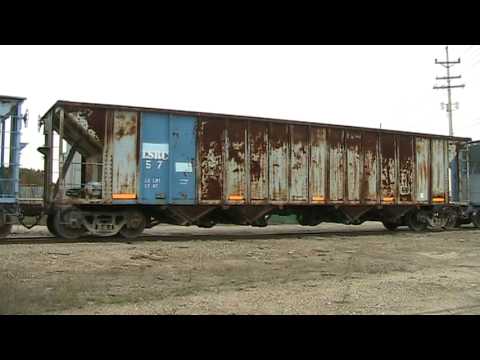 LSRC#1179&3500&371 Rock train. - YouTube
