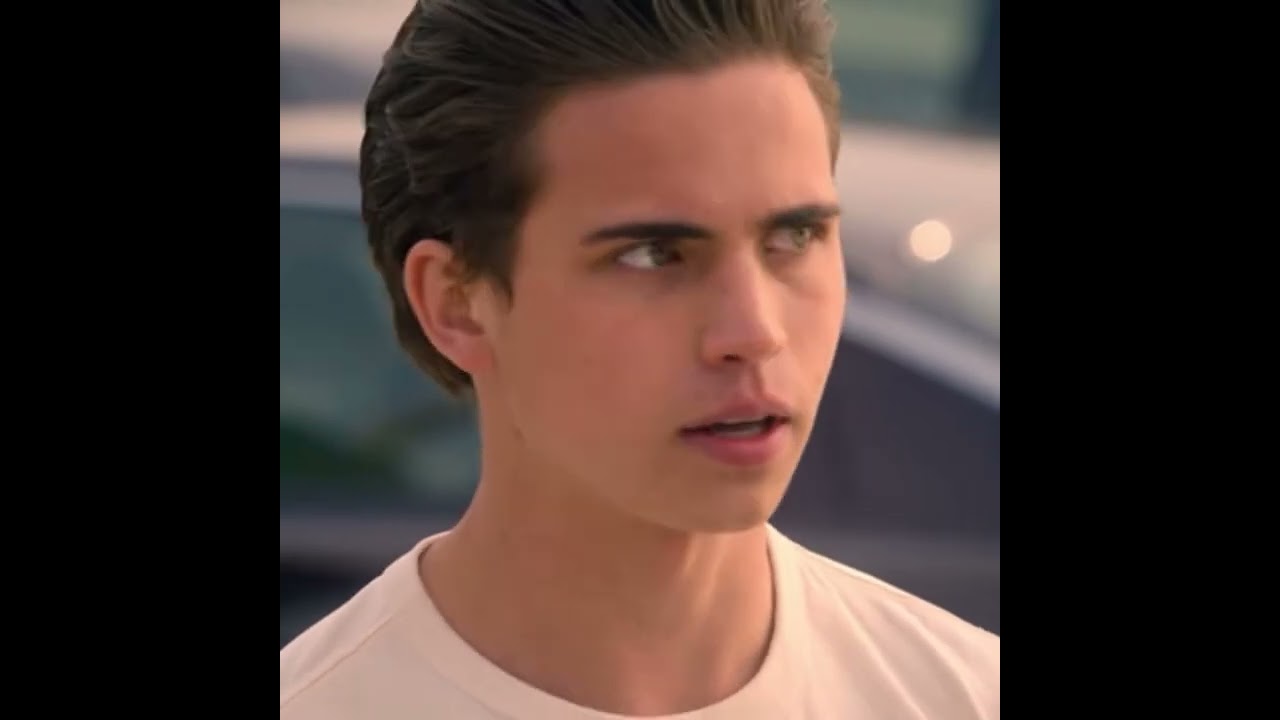 Miguel Diaz And Robby Keene Edit #cobrakai #shorts - YouTube