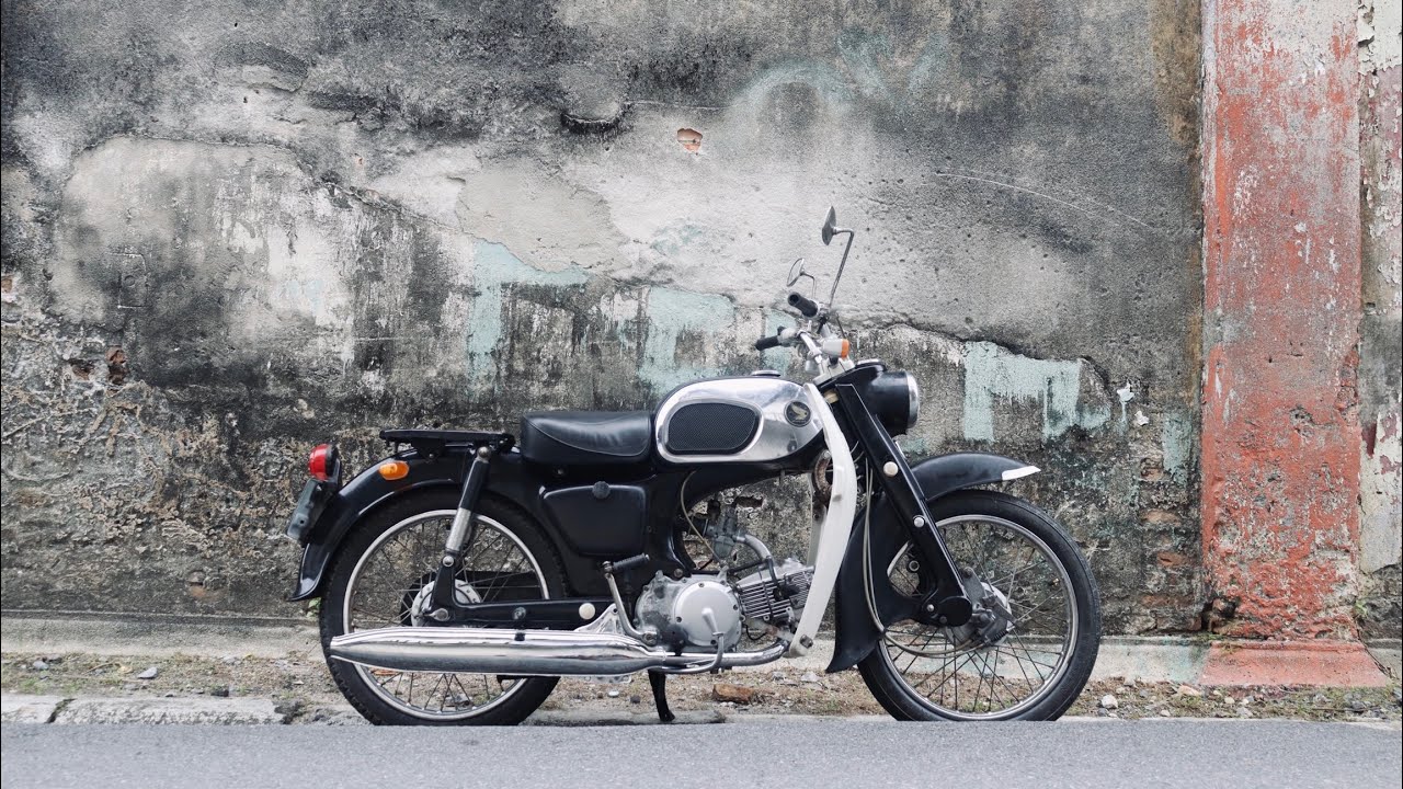 Honda C201 restoration - YouTube