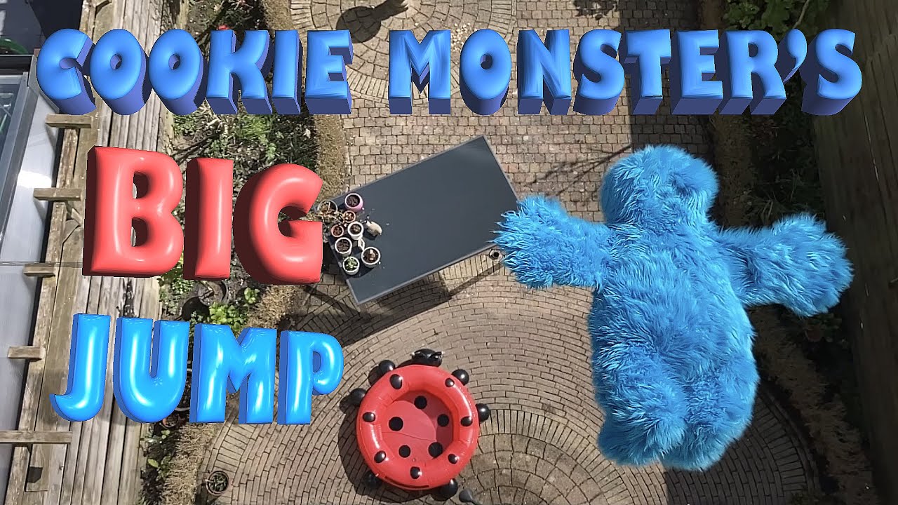 Cookie Monster's Big Jump #Cookiemonster #sesamestreet - YouTube