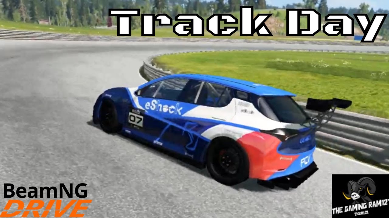 BeamNG Drive ~ Figure 8 Track Practice | Track Day Fails - YouTube