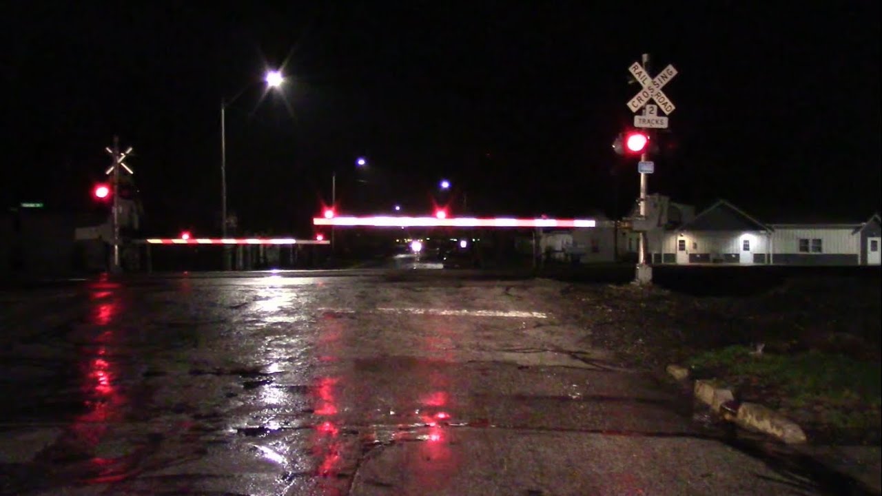 Not-so-good footage of the Power to NS 32N and NS 258 (NS 1224, NS 8024 ...