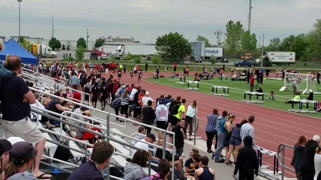 100 meter dash ( lane 8 ) - YouTube