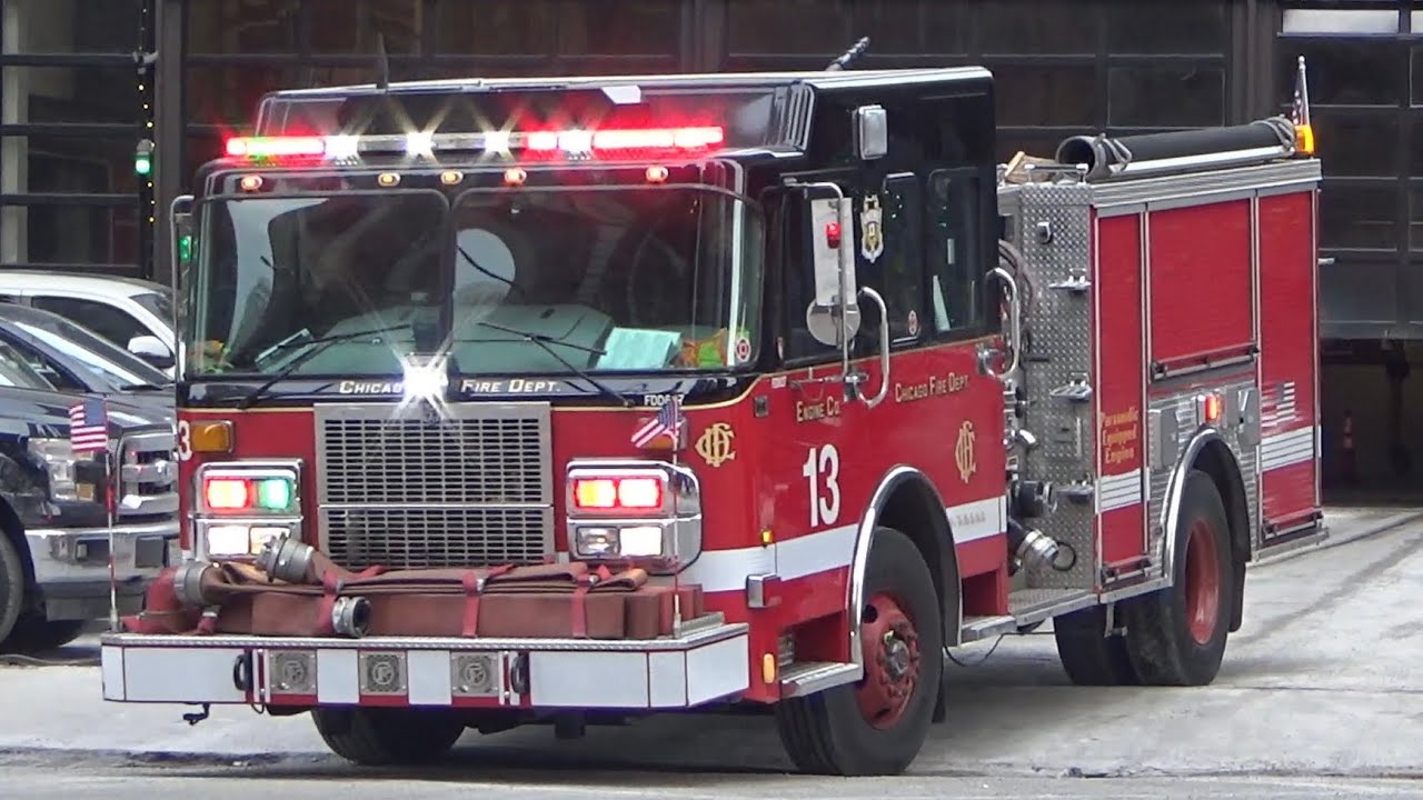 Chicago Fire Department Engine 13 Responding - YouTube