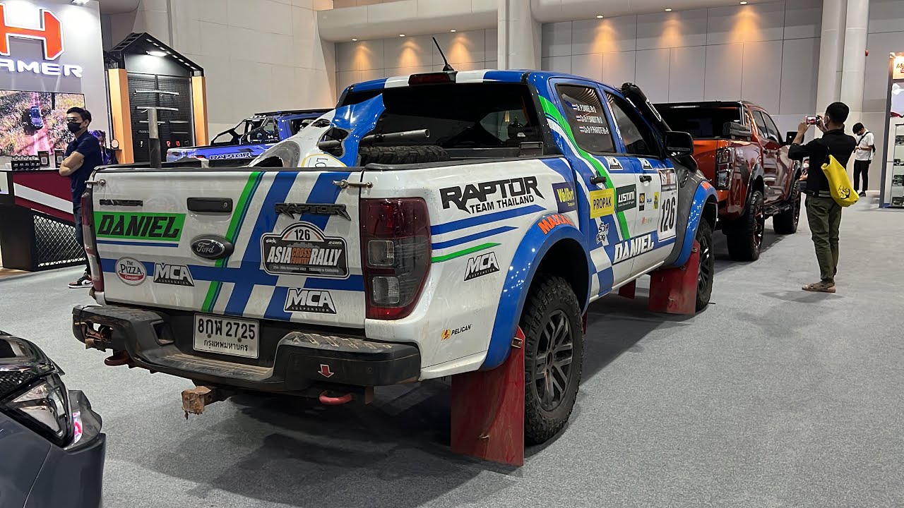 Ford Ranger Raptor Asian cross Country ตัวจริง โคตรสุด - YouTube