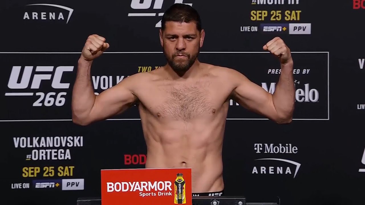 UFC 266: Официальное взвешивание - YouTube