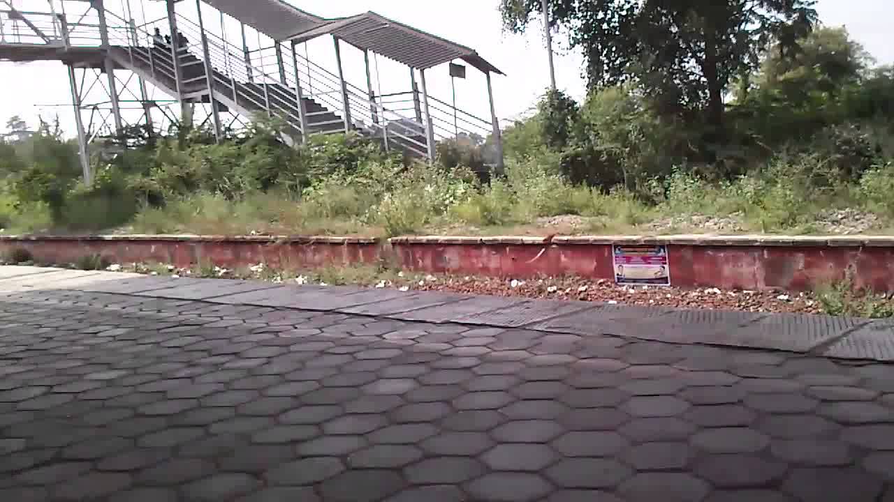 Potheri Railway Station - YouTube