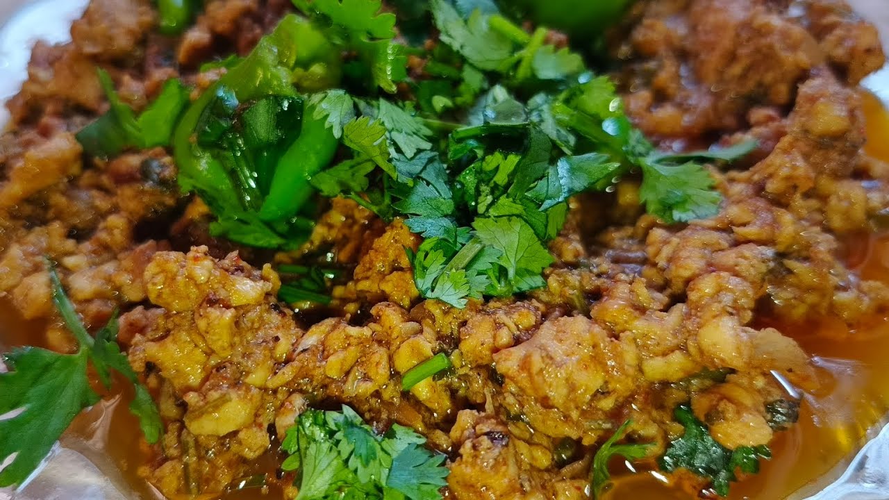 Hyderabadi Chicken Dam ka Qeema Recipe | Cooking with Lubna Jafri # ...