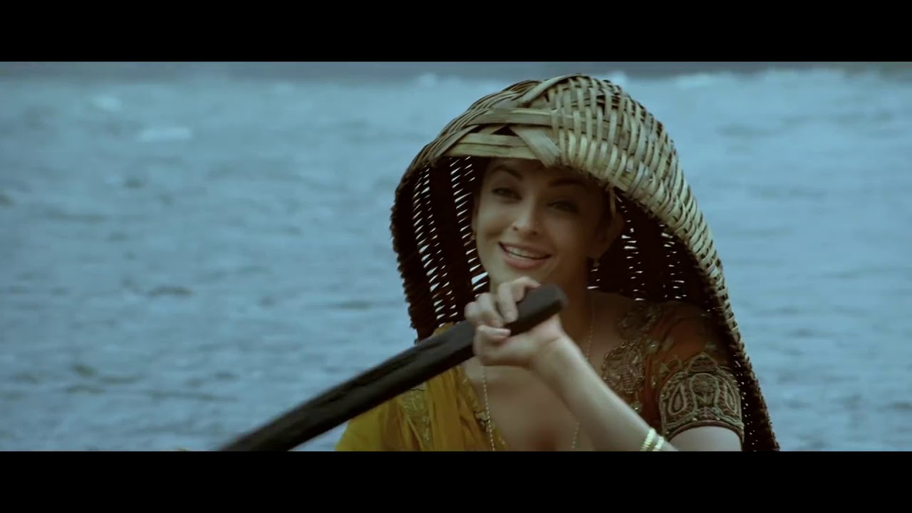 Barso Re Guru ¦ Aishwarya Rai Bachchan ¦ Shreya Ghoshal - YouTube